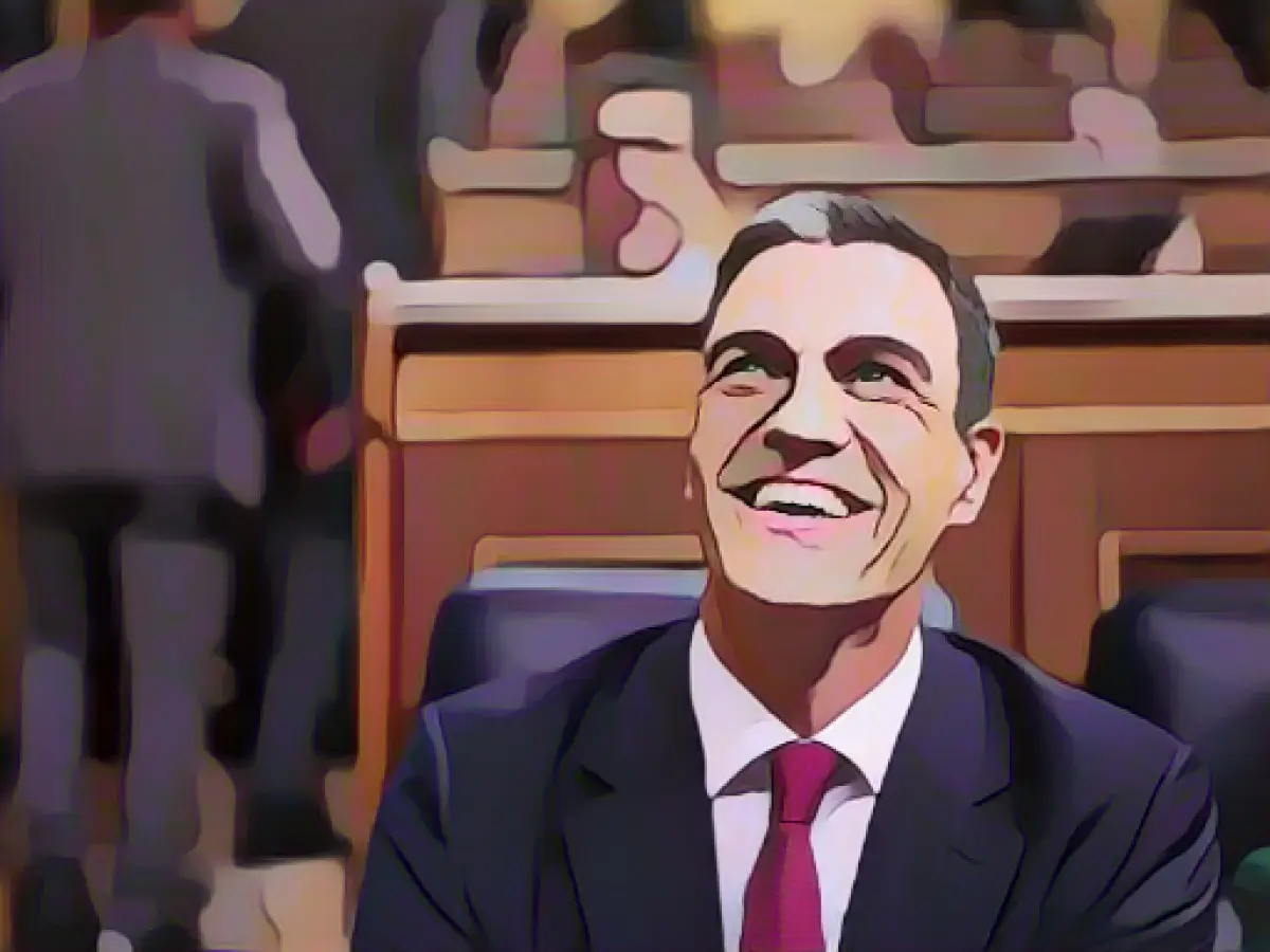 El socialista Pedro Sánchez sigue al frente del Gobierno español